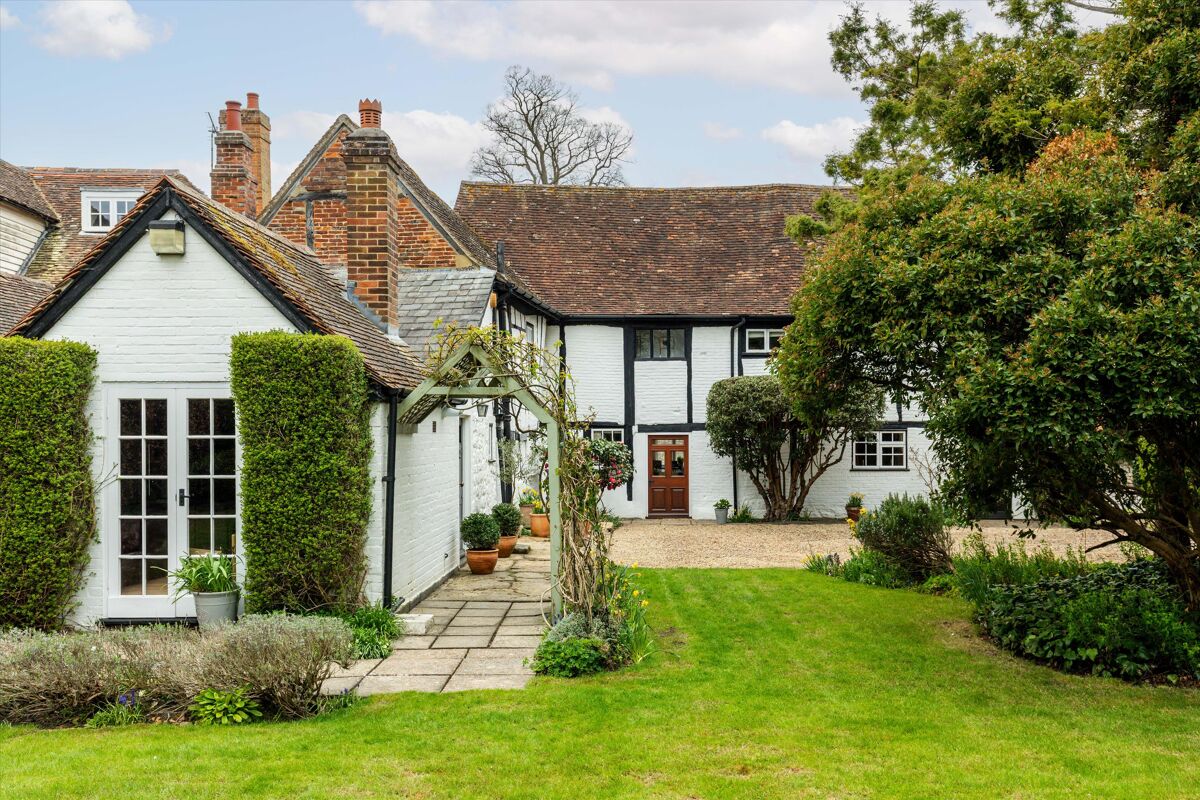 house for sale in Teston Road, Offham, West Malling, Kent, ME19 ...