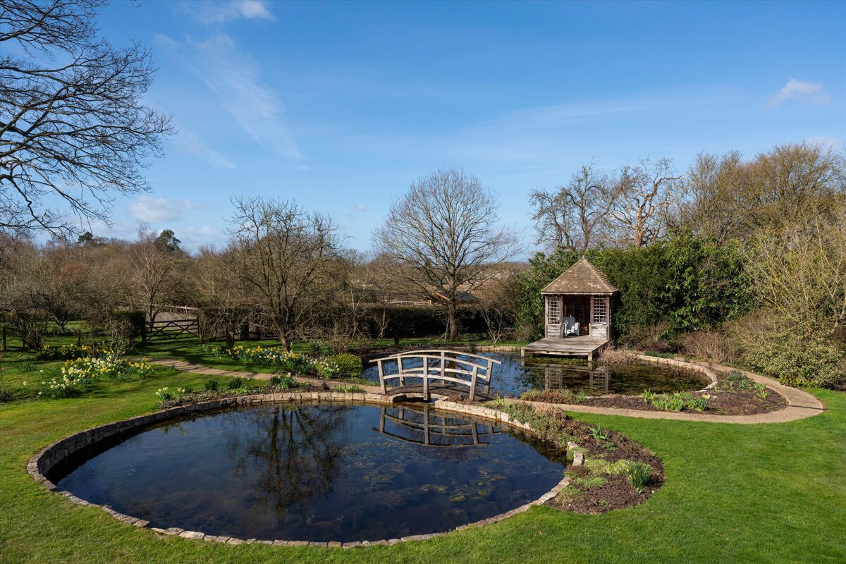 house for sale in Roodlands Lane, Four Elms, Edenbridge, Kent, TN8 ...