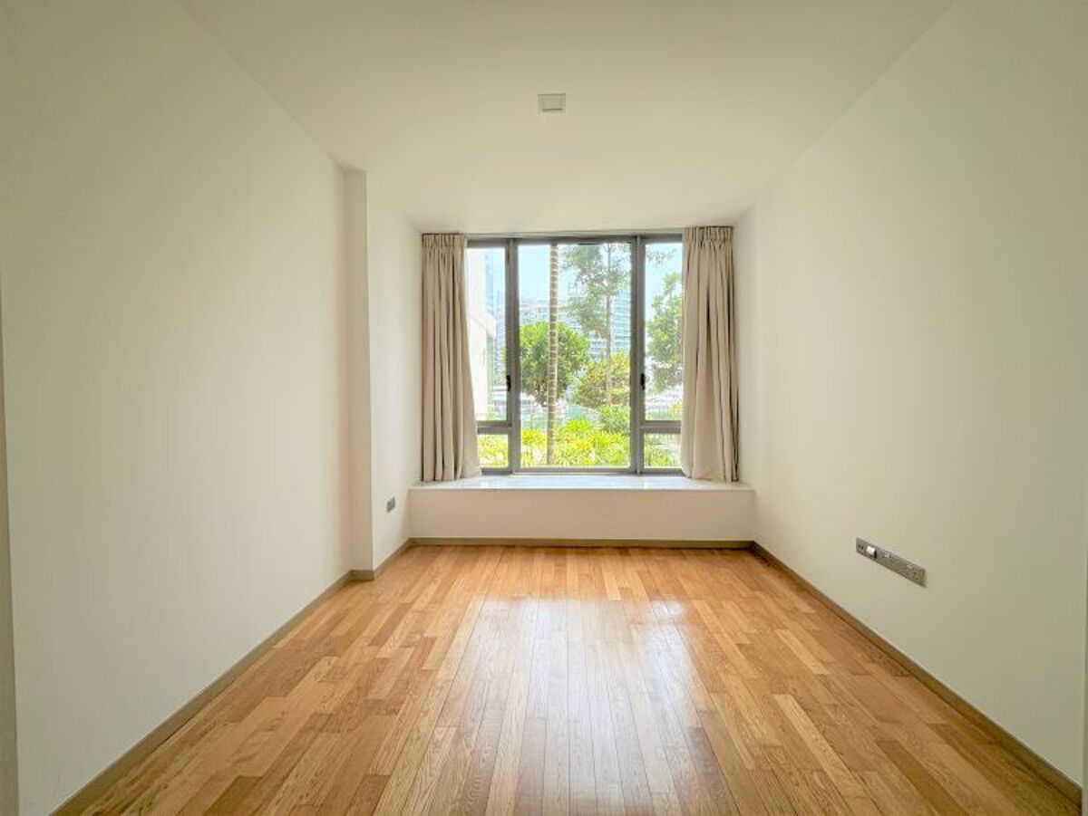 condominium for sale in 17 Cove Drive - sgauc09832901 | Knight Frank Global