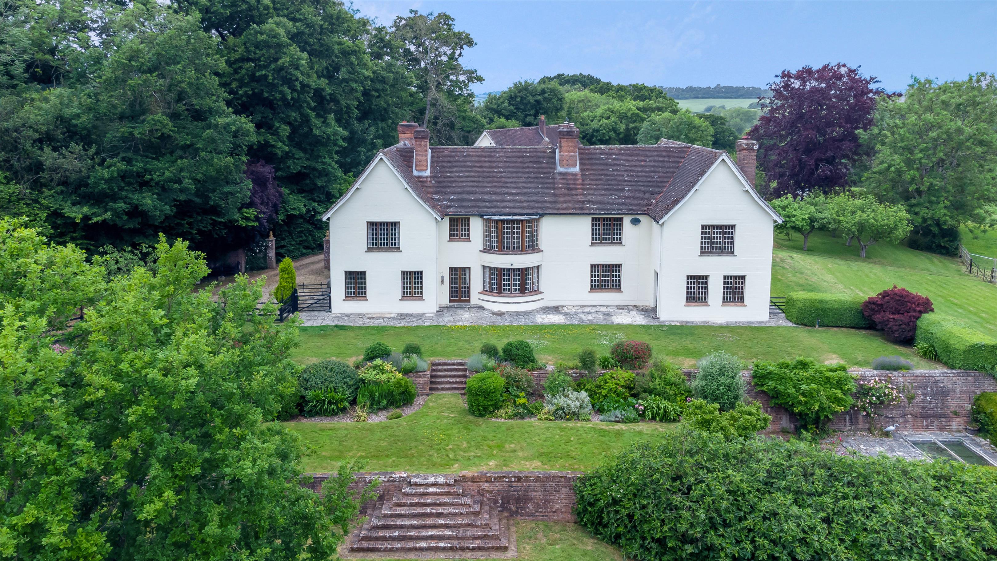 Country properties, land & Farms for sale or rent - UKLandandFarms.co.uk