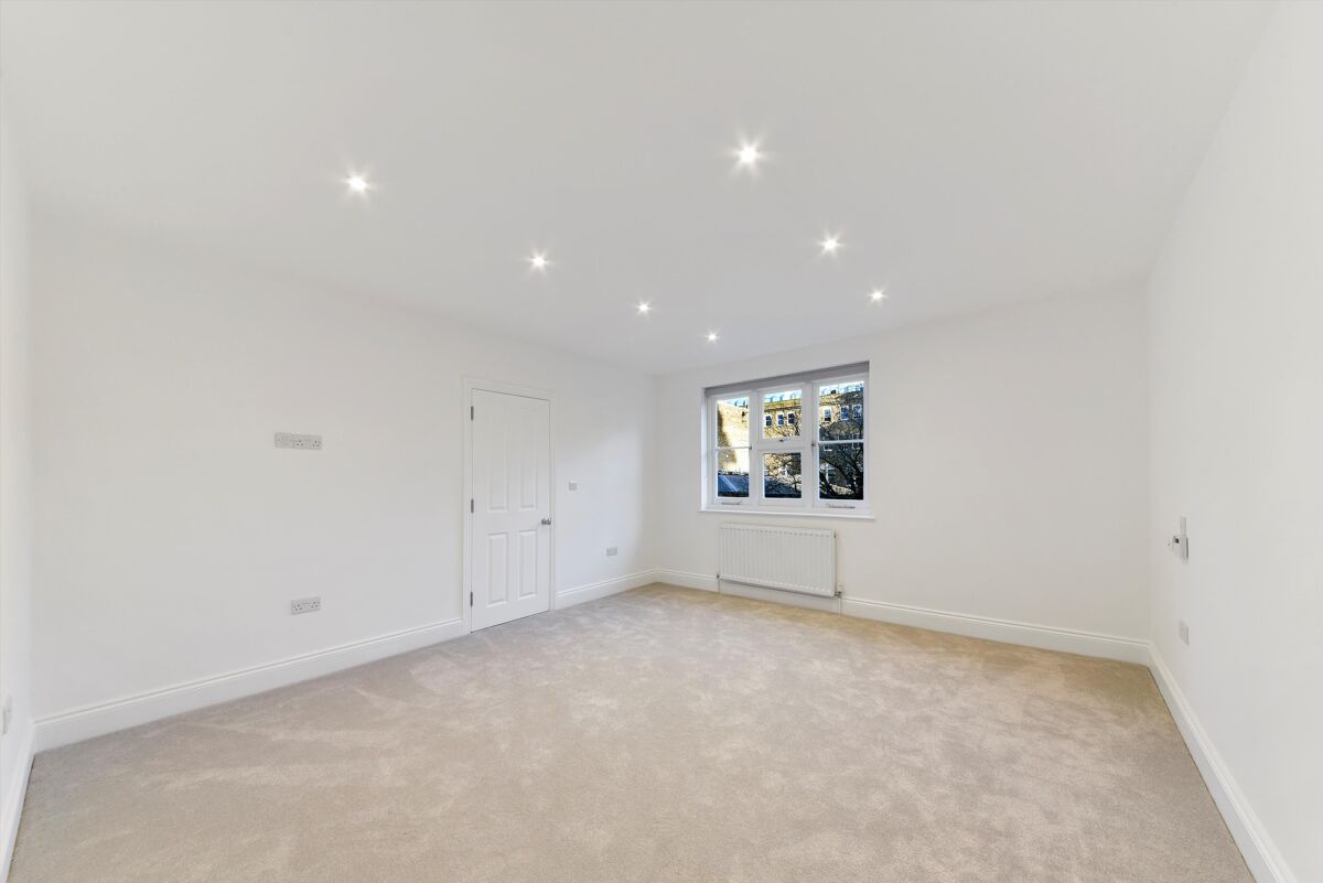 house to rent in Grove End Road, London, NW8 - sjq012288354 | Knight Frank