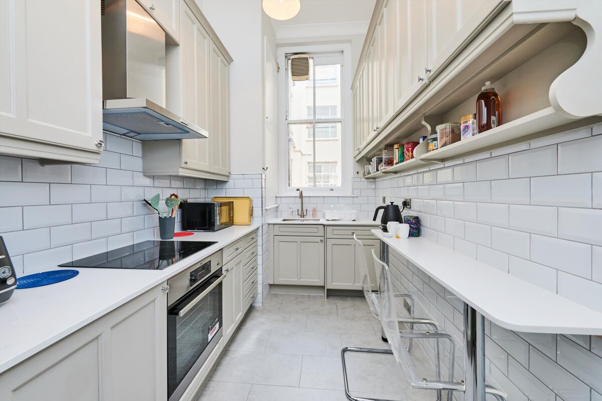 flat to rent in North Gate, Prince Albert Road, London, NW8 ...