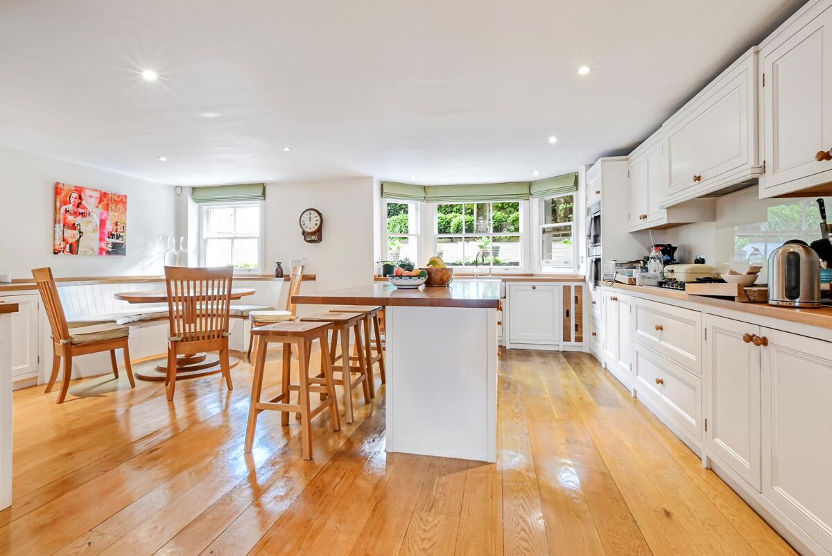 house to rent in Prince Albert Road, London, NW1 - sjq012540304 ...