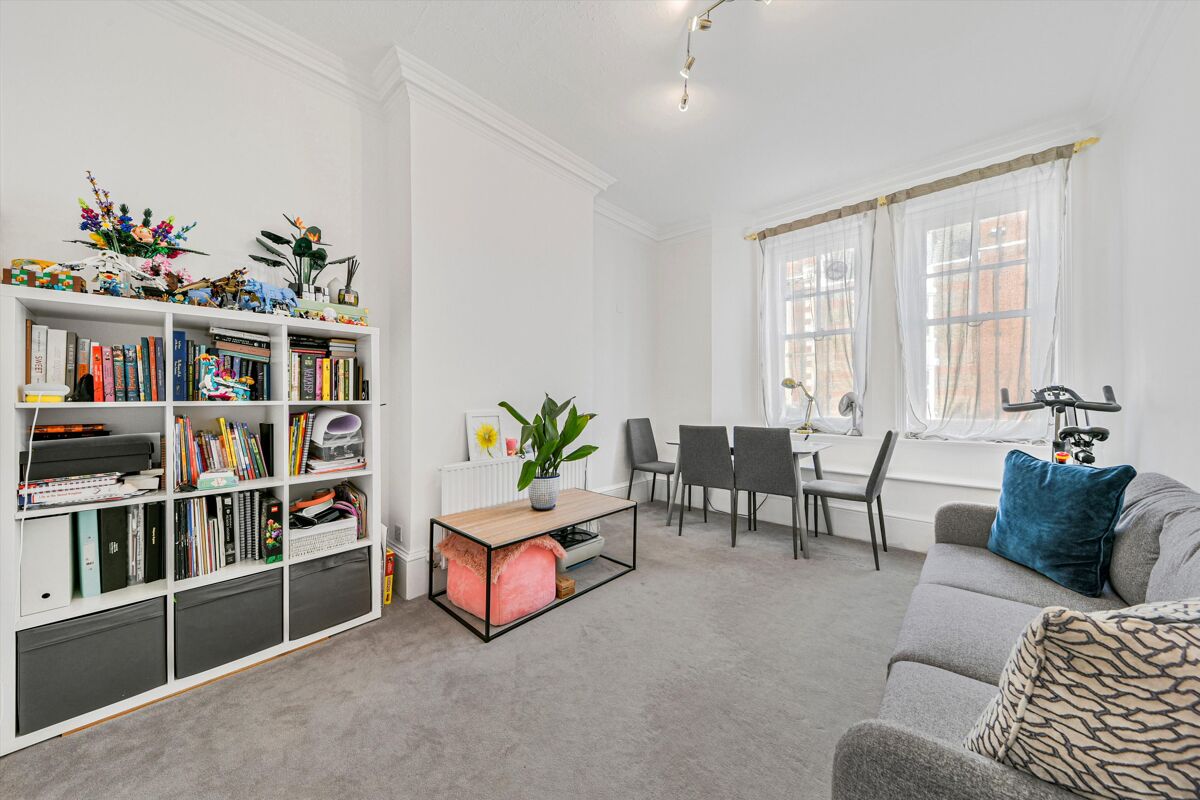 flat to rent in St. Johns Wood High Street, London, NW8 - sjq012594470 ...