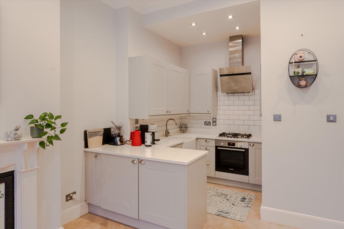 flat for sale in Elgin Avenue, Maida Vale W9 - sjw012446188 | Knight Frank