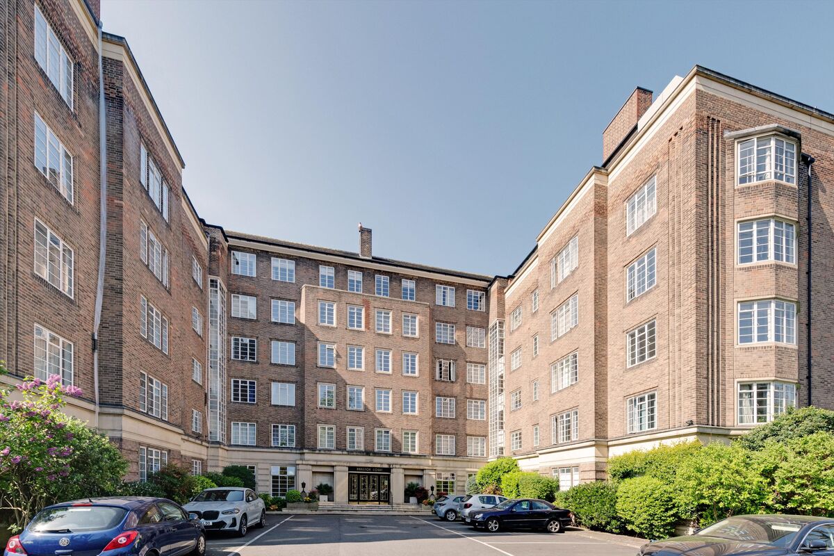 flat for sale in Hamilton Court, Maida Vale W9 - sjw012535783 | Knight ...