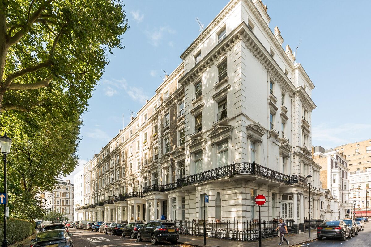 flat to rent in Courtfield Gardens, London, SW5 - SKQ012232299 | Knight ...