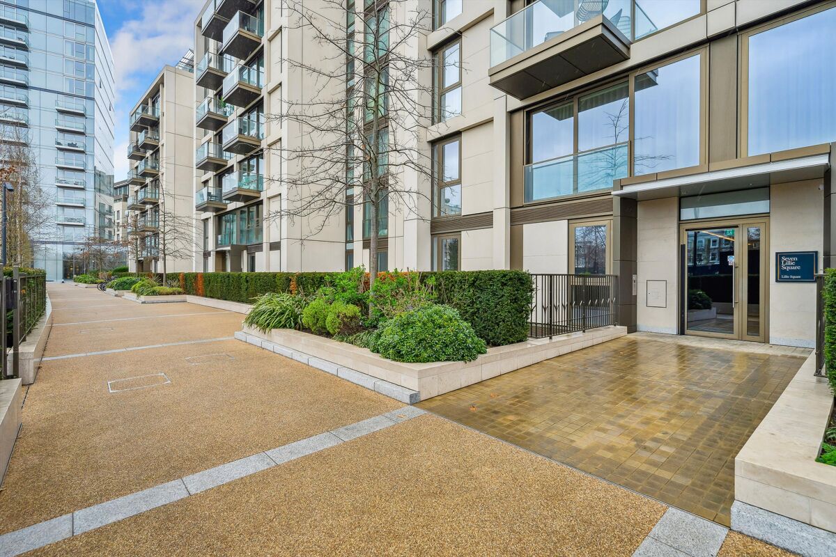 flat to rent in Lillie Square, Earls Court, London, SW6 - SKQ012422845 ...