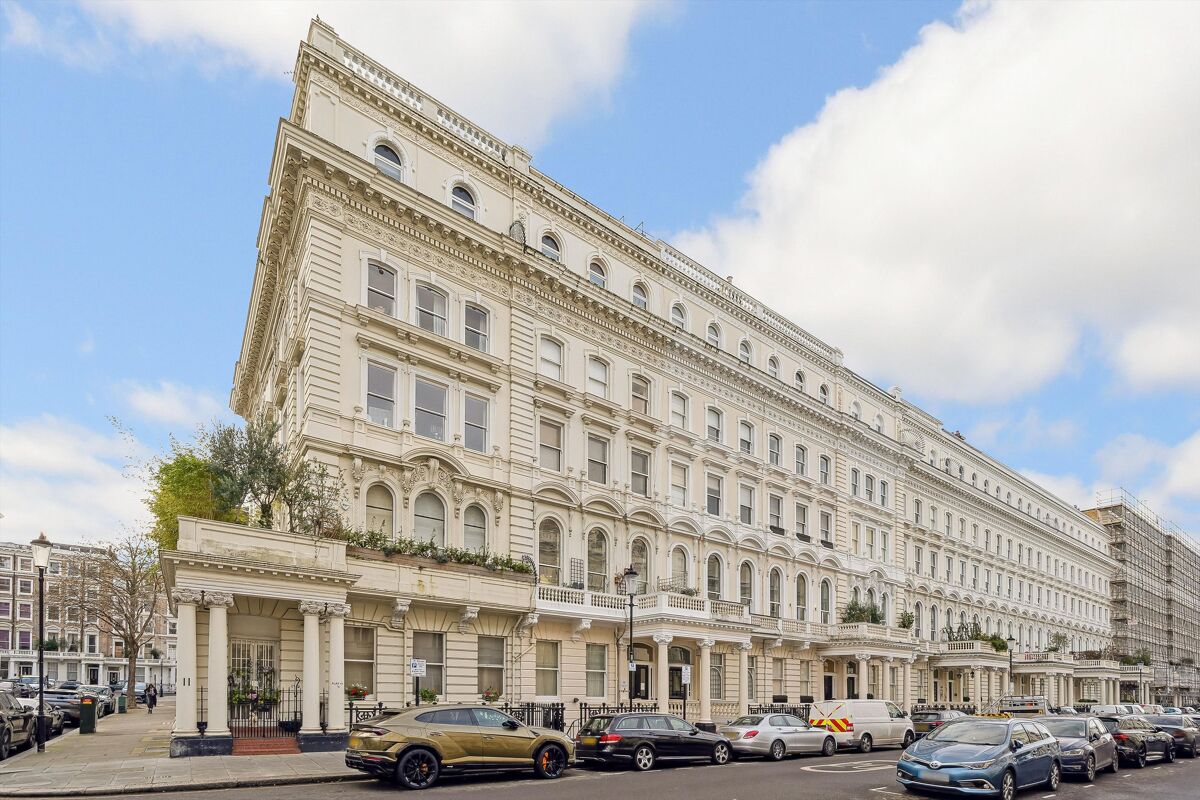 flat to rent in Queen's Gate Terrace, South Kensington, London, SW7 - skq012506055 | Knight Frank