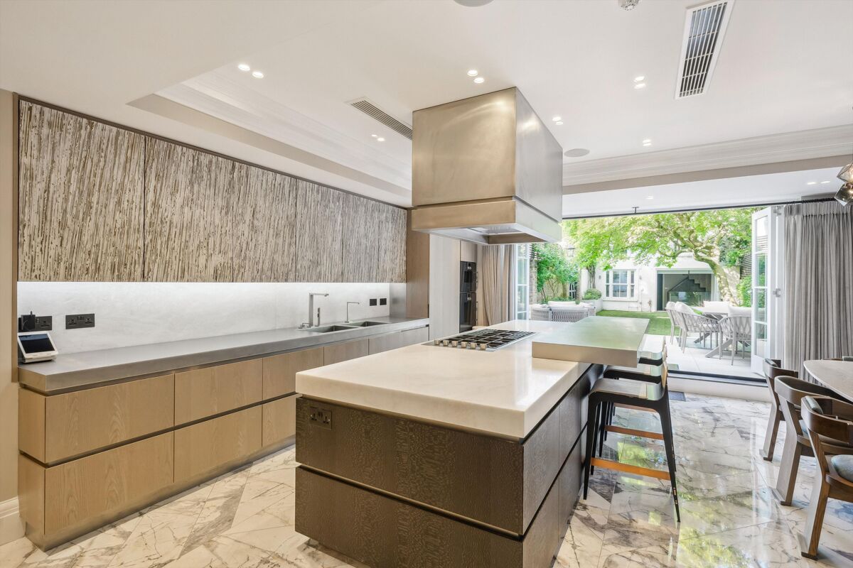 house to rent in Cheyne Walk & Cheyne Mews, London, SW3 - spl012515537 ...