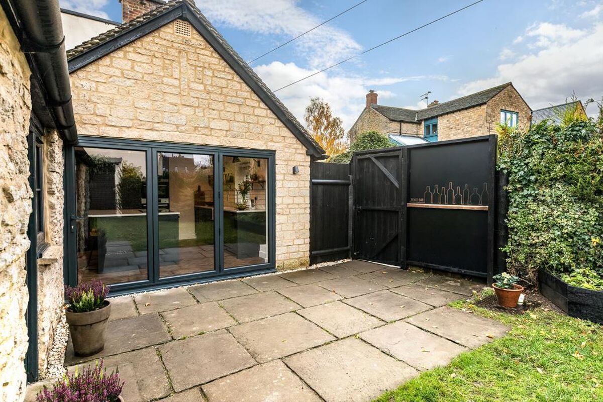 House For Sale In Chapel Street Stow On The Wold Cheltenham