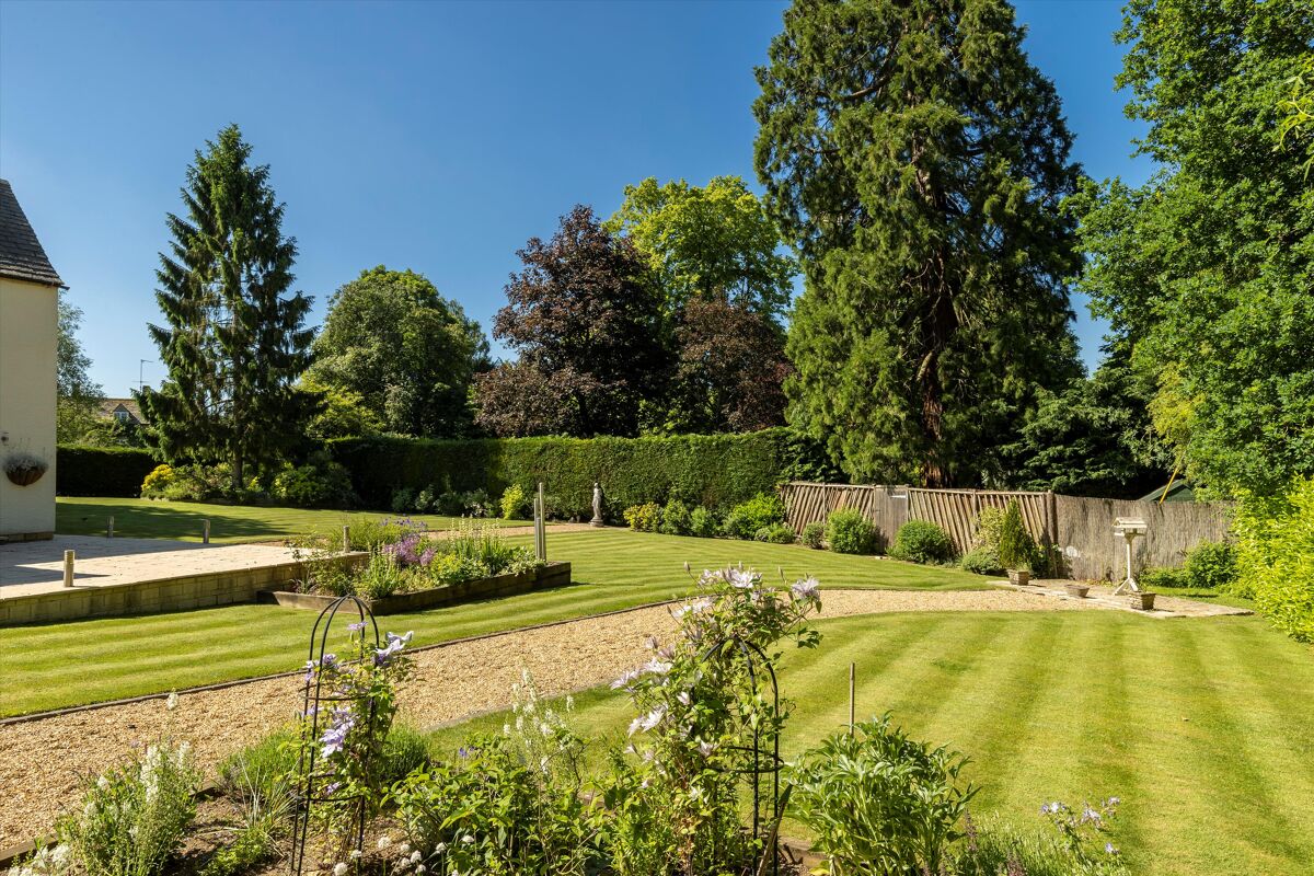 house for sale in Great Rissington, Gloucestershire, GL54 - stw150065 ...