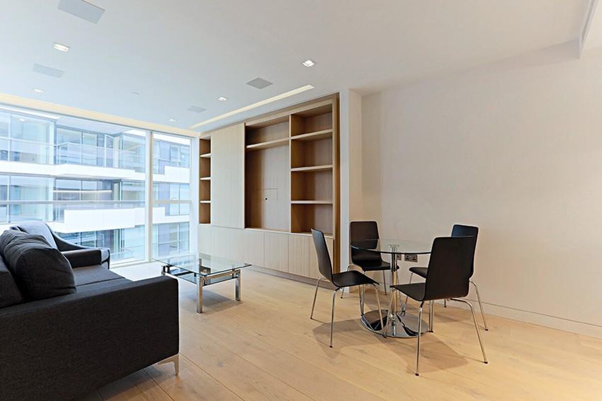 flat to rent in Tudor House, Duchess Walk, One Tower Bridge, Tower ...