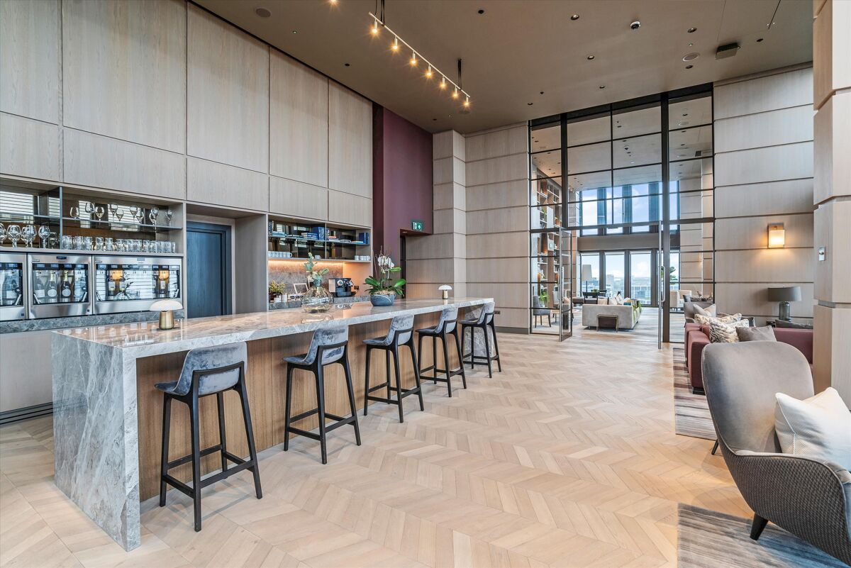 The Sky Residences at One Bishopsgate Plaza - Pan Pacific London ...