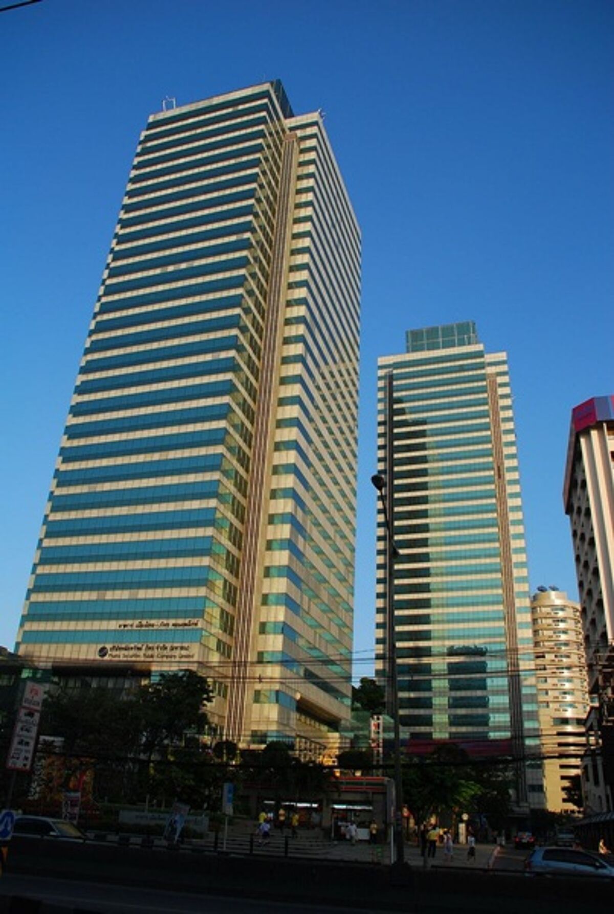 Office to rent in Muangthai Pathara Tower A, Ratchada Rd - thcom00055 ...