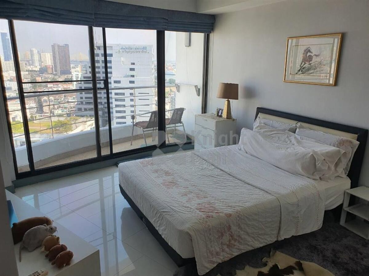 condominium for sale in Chareonkrung, Supalai Casa Riva, 112.53 sq.m ...