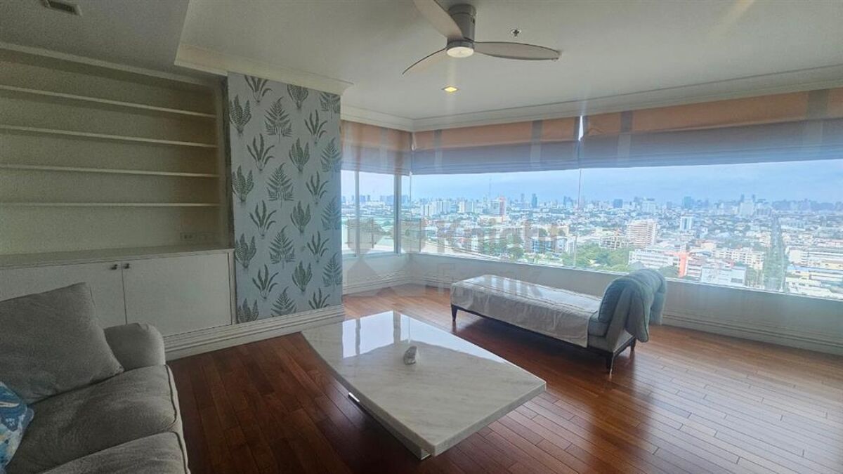 condominium for sale in Bangplad, My Resort @River, 178 sq.m ...