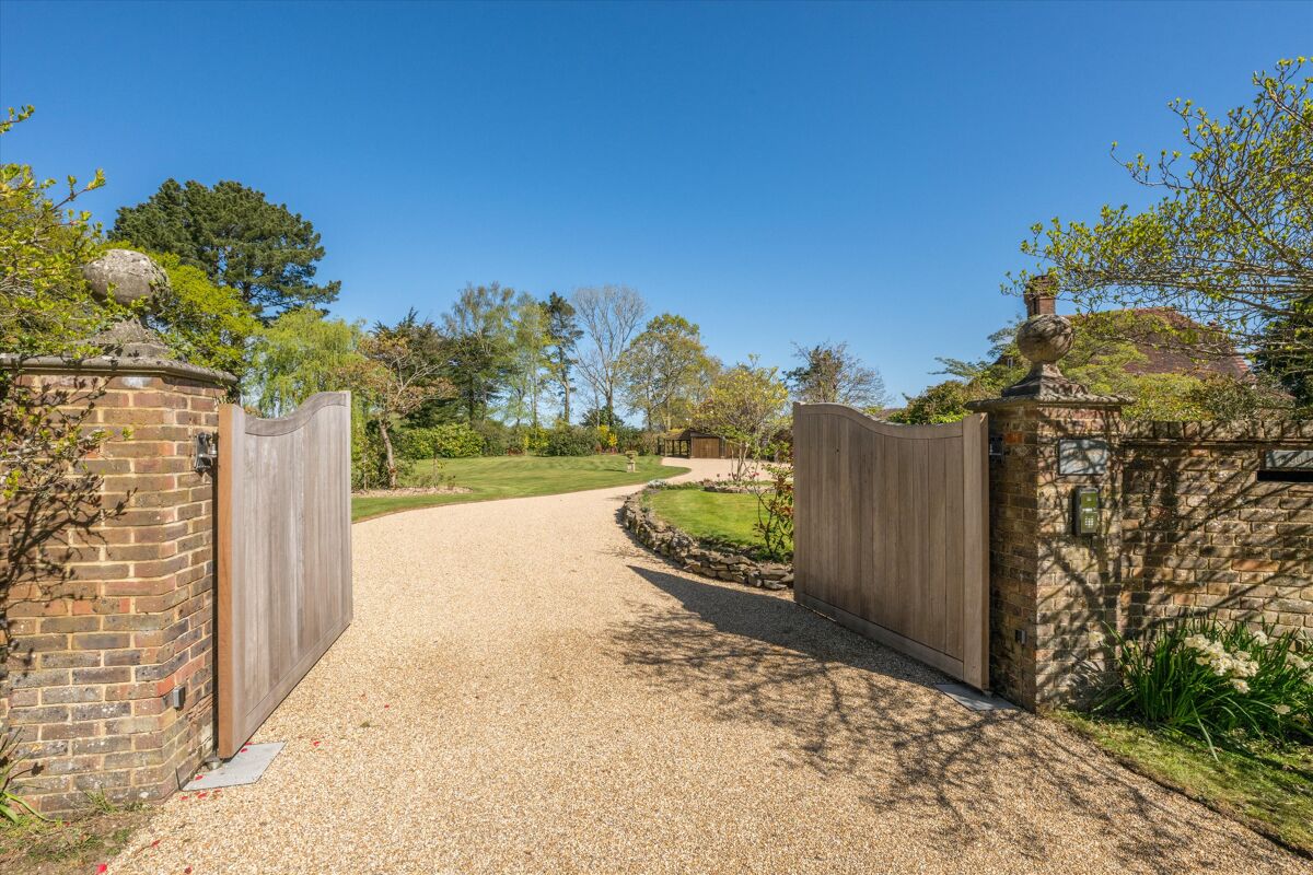 house for sale in Bodle Street Green, East Sussex, BN27 - tnw012504723 ...