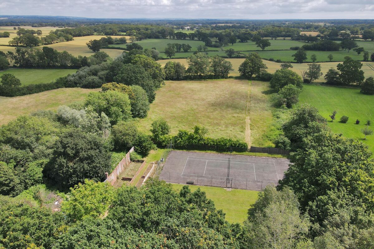 house for sale in Smarden Road, Biddenden, Ashford, Kent, TN27 ...