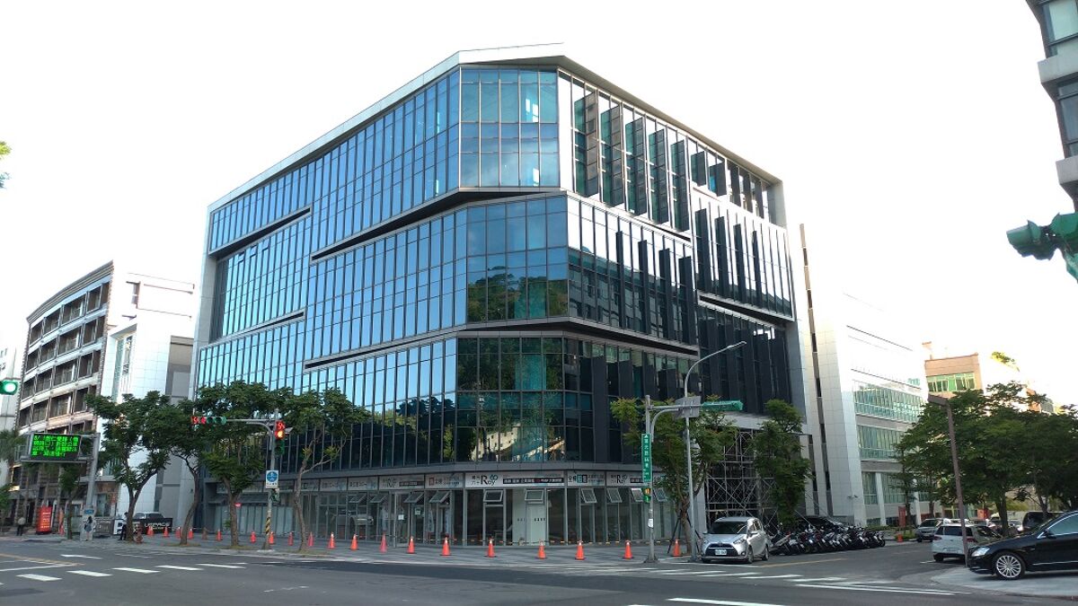 Commercial Building to rent in 內湖瑞光路全新企業總部, No 60, Ruiguang Road, Neihu ...