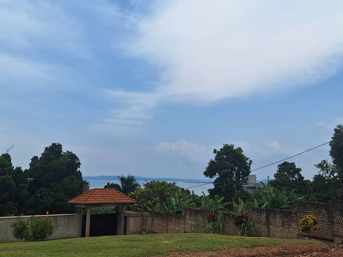 Land/Site/Dev for sale in Kiwafu, Entebbe, RS163 - ugrs163 | Knight ...