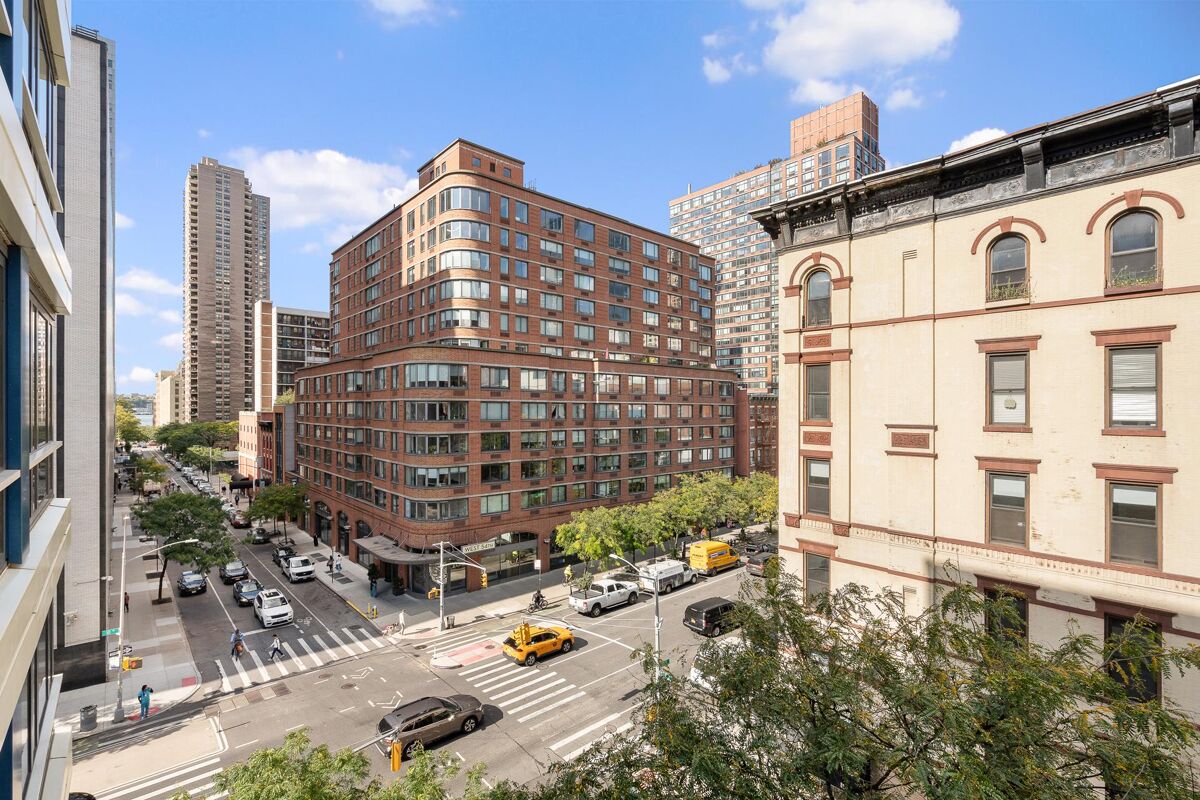 condominium for sale in Griffin Court, 454 W 54TH ST, 5D - Hells ...