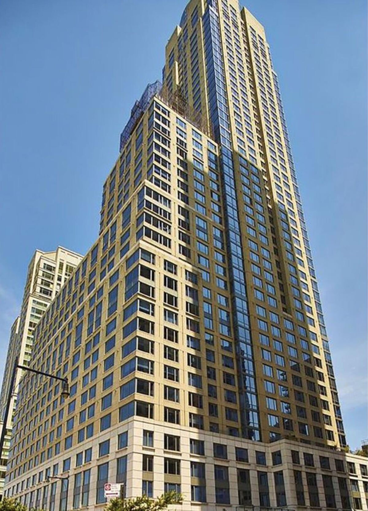 apartment to rent in Trump Place, 220 RIVERSIDE BLVD, 21G - Lincoln ...