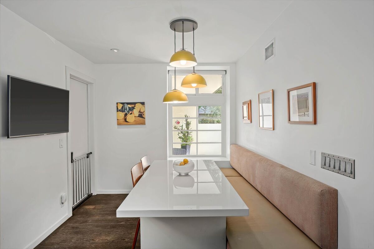 house for sale in 1563 N Doheny Dr - Sunset Strip / Hollywood Hills ...