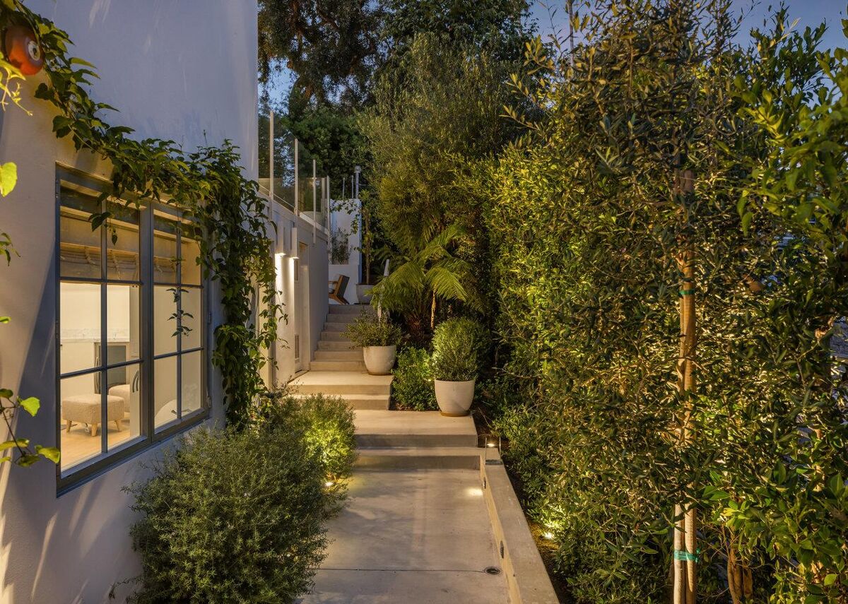 house for sale in 309 E Rustic Rd - Santa Monica, California ...