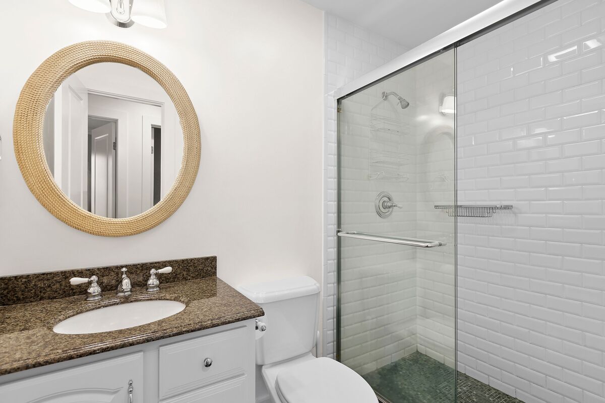 condominium for sale in 2298 Main St #8 - Bridgehampton North, New York ...