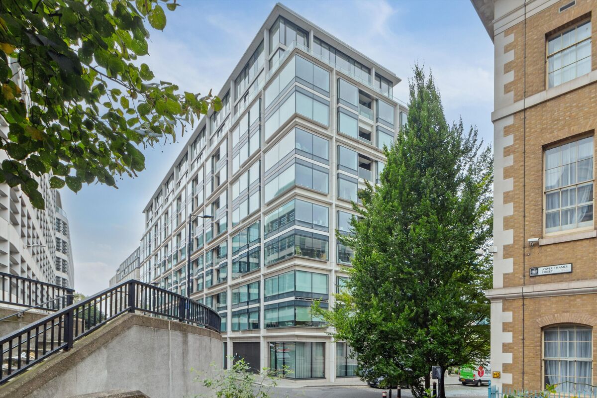 flat to rent in Sugar Quay, Water Lane, London, London, EC3R ...