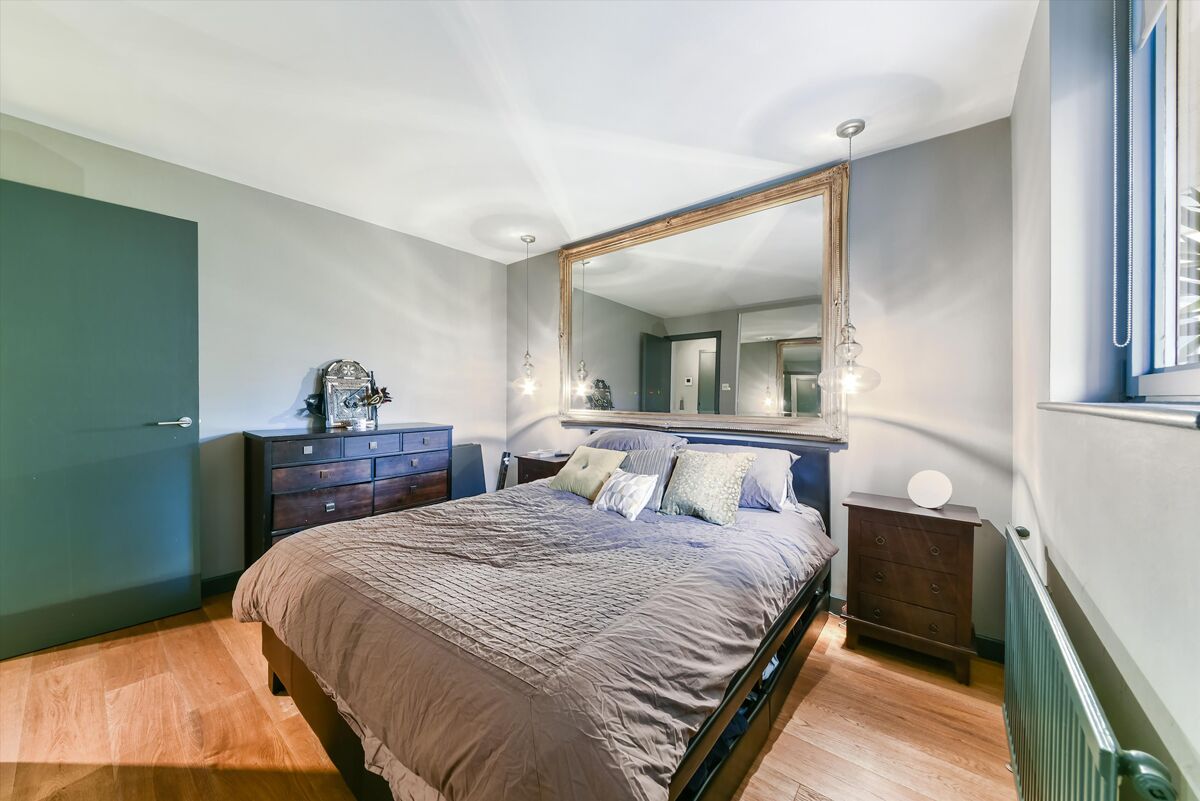 flat to rent in China Court, Asher Way, Wapping, London, E1W ...