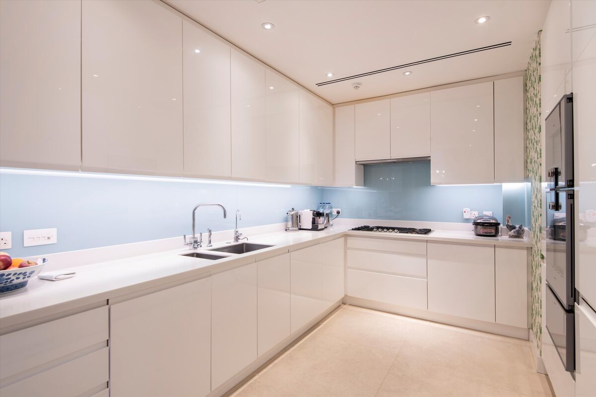 residential building for sale in Cleveland Row, St James's, SW1A ...