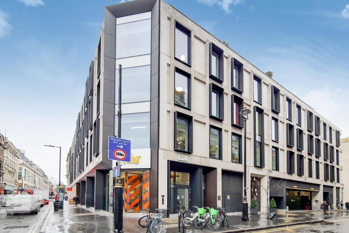 flat for sale in Hollen Street, Soho, London, W1F - wer012120312 ...