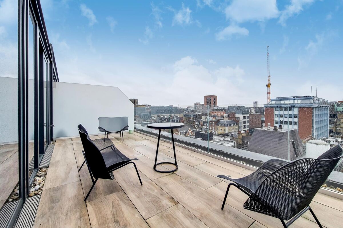 flat for sale in Hollen Street, Soho, London, W1F - wer012120312 ...