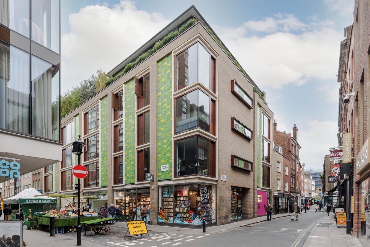 flat for sale in Peter Street, Soho, London, W1F - wer012121179 ...