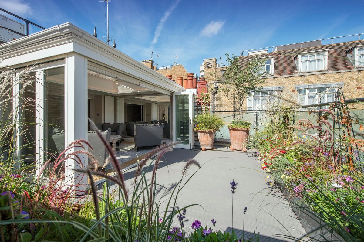 flat for sale in King Street, St James's, London, SW1Y. - WER012368238 ...