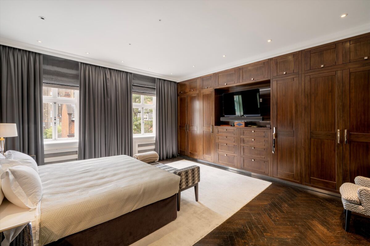 flat for sale in Mount Street, Mayfair, London, W1K - wer012426944 ...