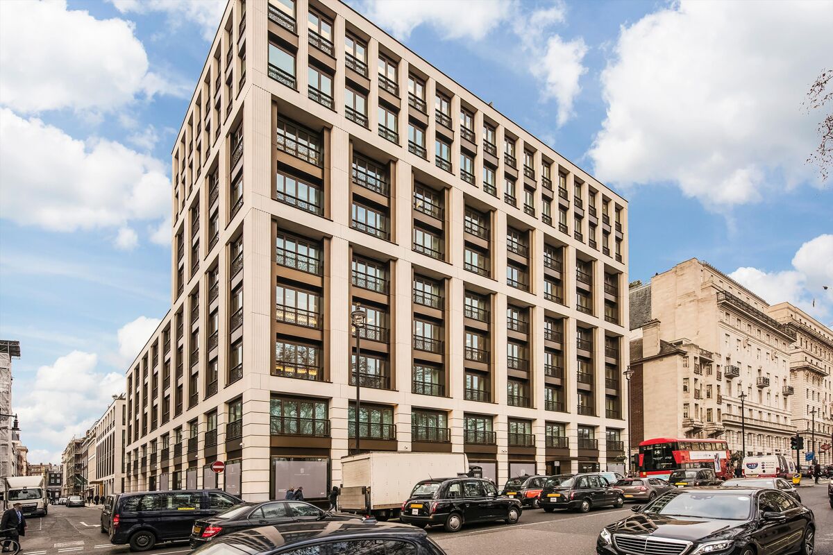penthouse for sale in Clarges Street, Mayfair, London, W1J ...