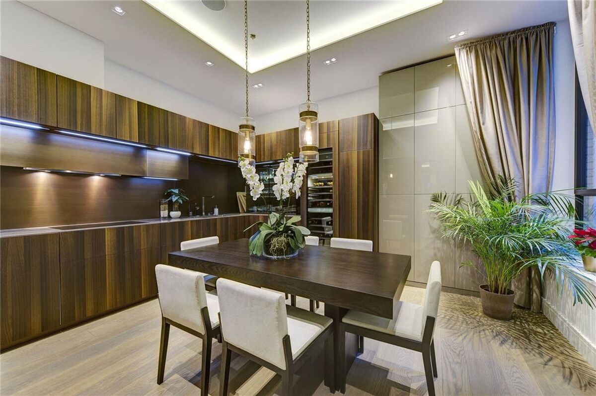 flat for sale in Ryger House, 11 Arlington Street, St James's, London ...