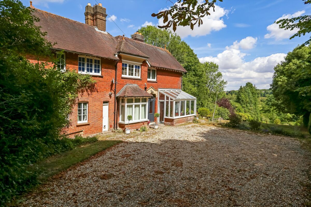 house for sale in Bridge Lane, Shawford, Winchester, Hampshire, SO21 ...