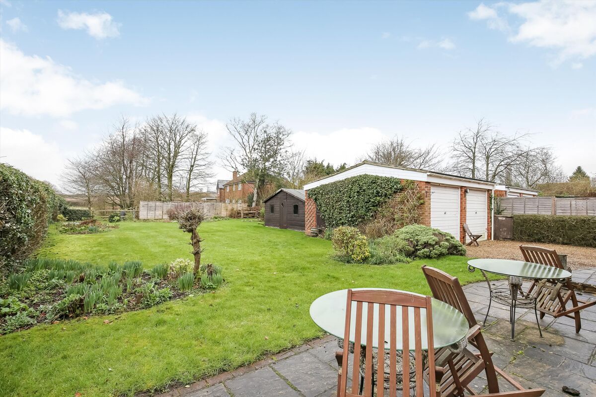 house for sale in Barton Stacey, Winchester, Hampshire, SO21 - win012456018 | Knight Frank