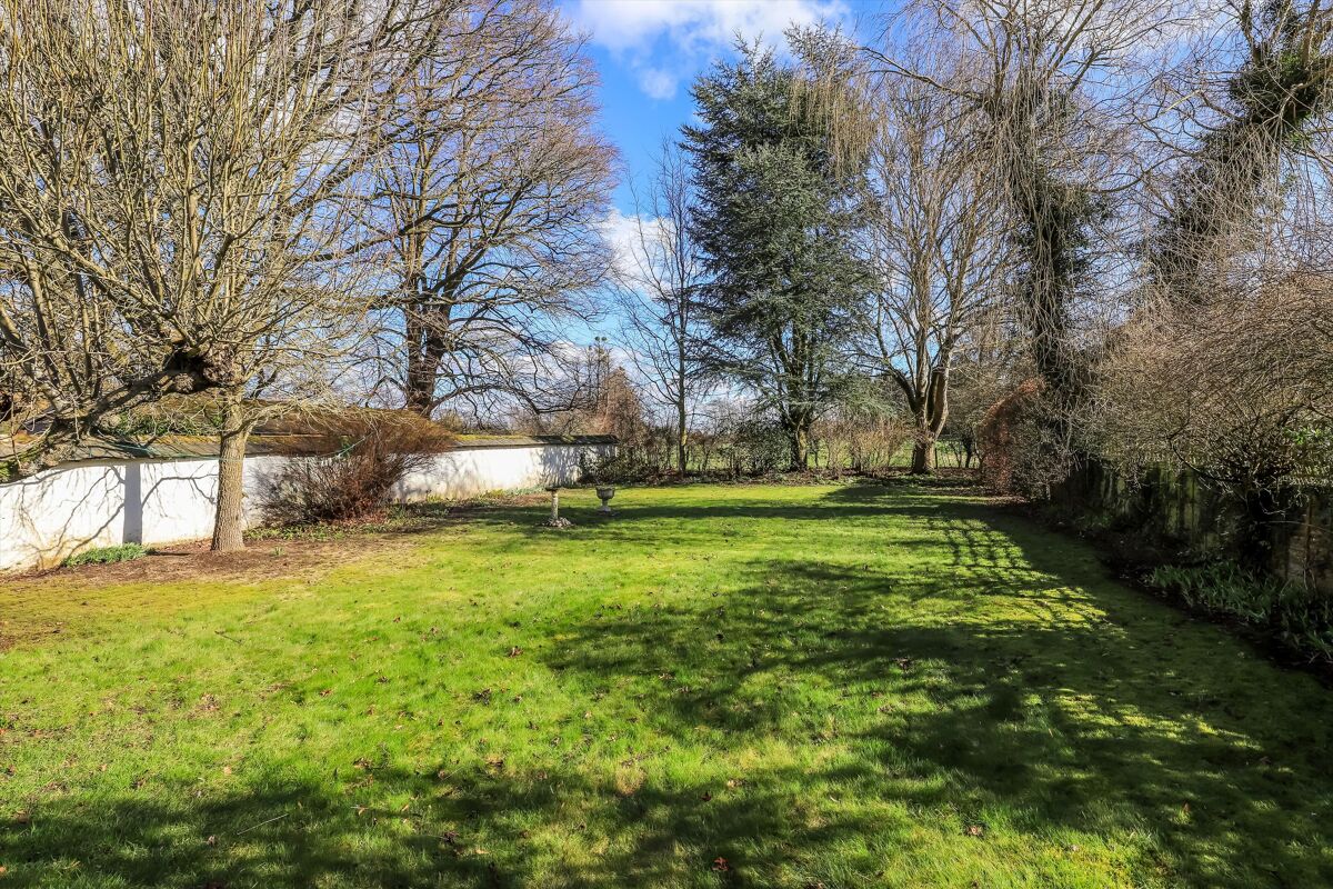 house for sale in Abbotts Ann, Andover, Hampshire, SP11 - win012511875 | Knight Frank UK