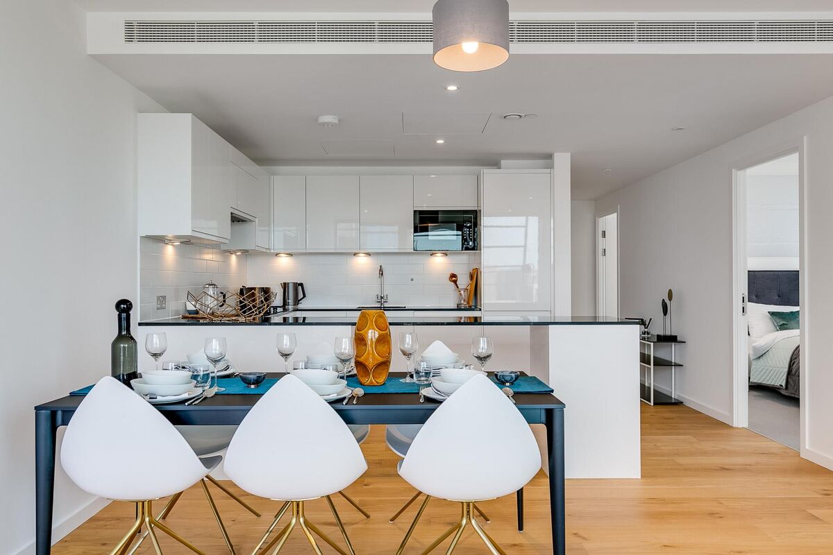 flat to rent in Wood Lane, White City, London, W12 - wlq012676454lg ...