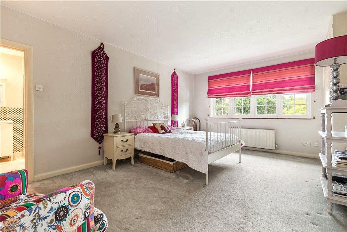 house for sale in Victoria Drive, London, SW19 - wmb190084 | Knight Frank