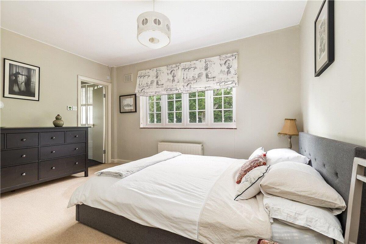 house for sale in Victoria Drive, London, SW19 - wmb190084 | Knight Frank