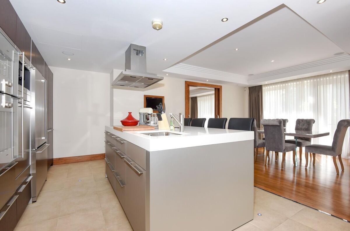 flat to rent in Charters Garden House, Charters Road, Ascot, Berkshire ...