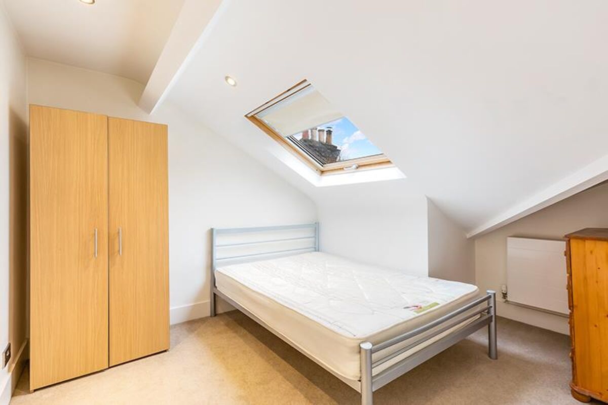 flat for sale in Ballater Road, London, SW2 - wnd012032162 | Knight Frank