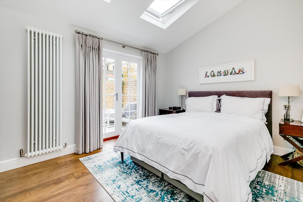 flat for sale in Western Lane, London, SW12 - wnd012091732 | Knight Frank