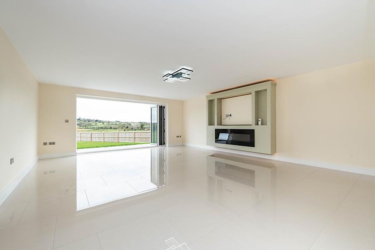 house for sale in Abbots Lench, Evesham, Worcestershire, WR11 ...